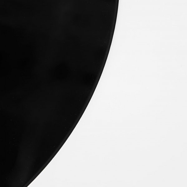 Vitt runt matbord med 6 pinnstolar | Lindby | Outl1